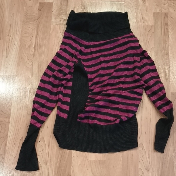 BONGO | Sweaters | Bongo Black And Pink Turtleneck Sweater With Bold ...